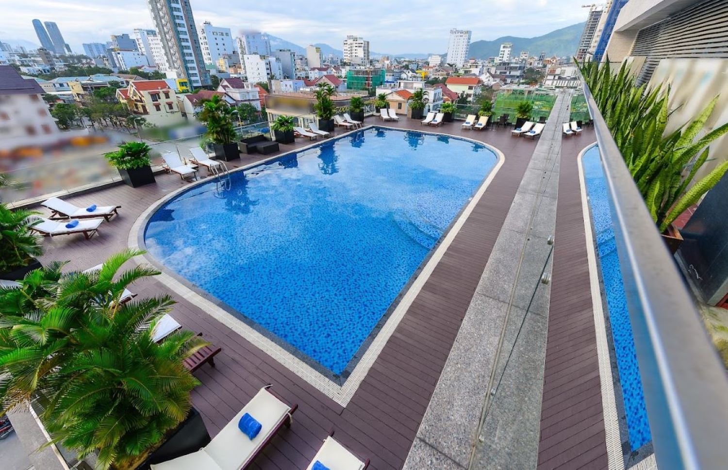 다낭/호이안/바나산 더 나로드 호텔 5일 (슈페리어 시티뷰룸) - 네이버 티켓·패키지 여행